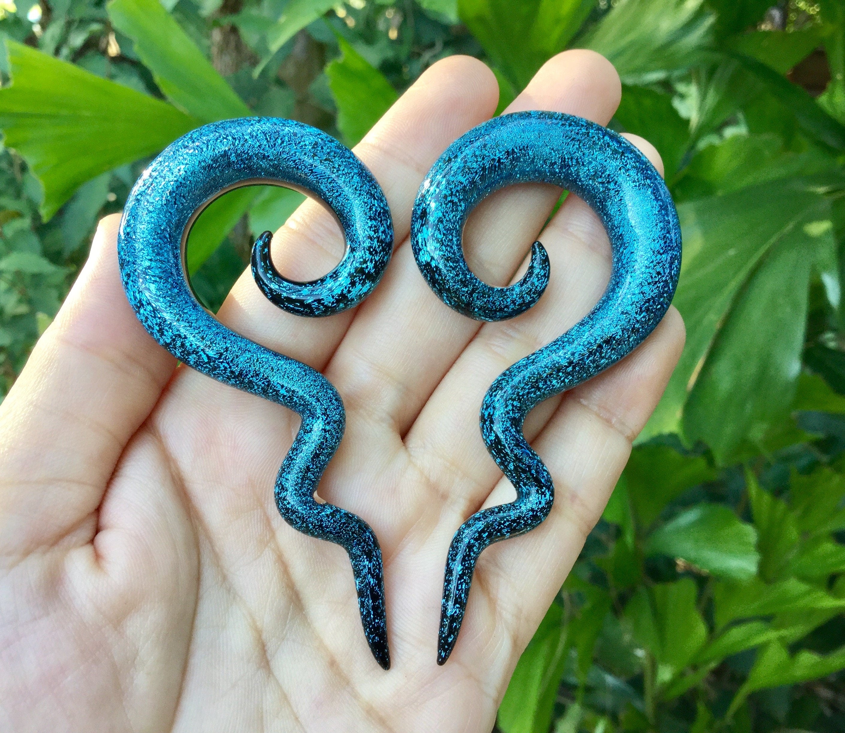 1 Pair (2 pieces) Aqua Blue Dichroic Glass Spiral Drops – Nirvana Glass